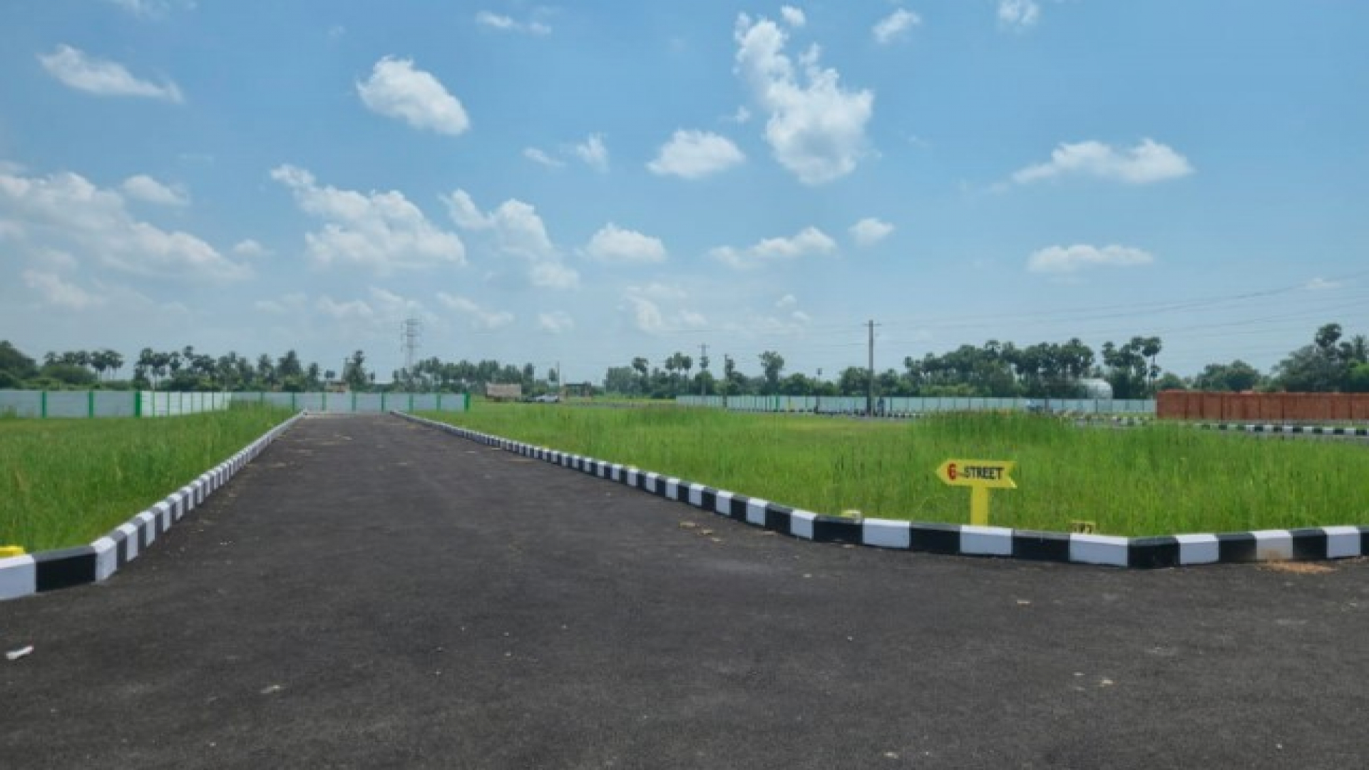 Plotza in Red Hills, Chennai